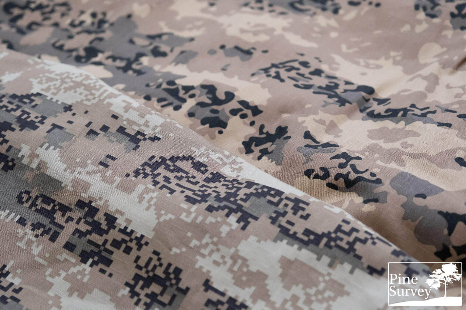 Austrian Desert Camouflage - Tarnanzug Beige - Pine Survey